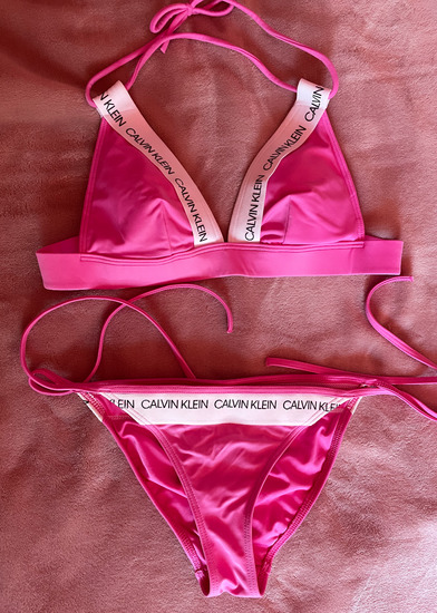 Calvin klein xs kupaci