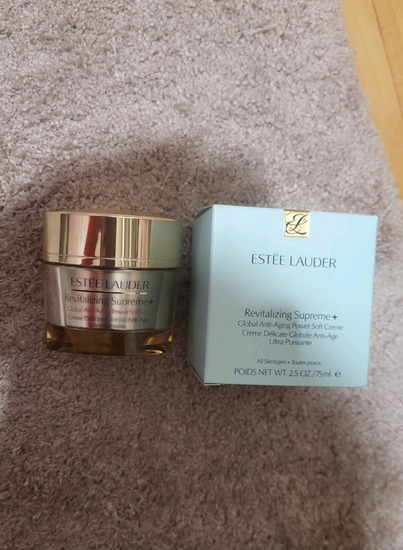 Estee Lauder Revitalizing supreme+ Snizeno