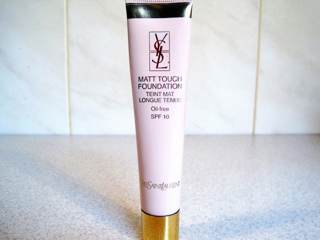 Yves Saint Laurent Matt Touch*