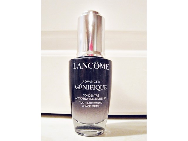 Lancome Genifique*