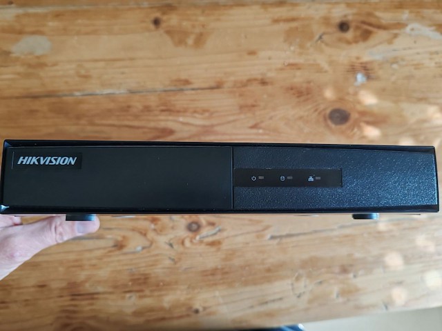 DVR Hikvision 8 kanala