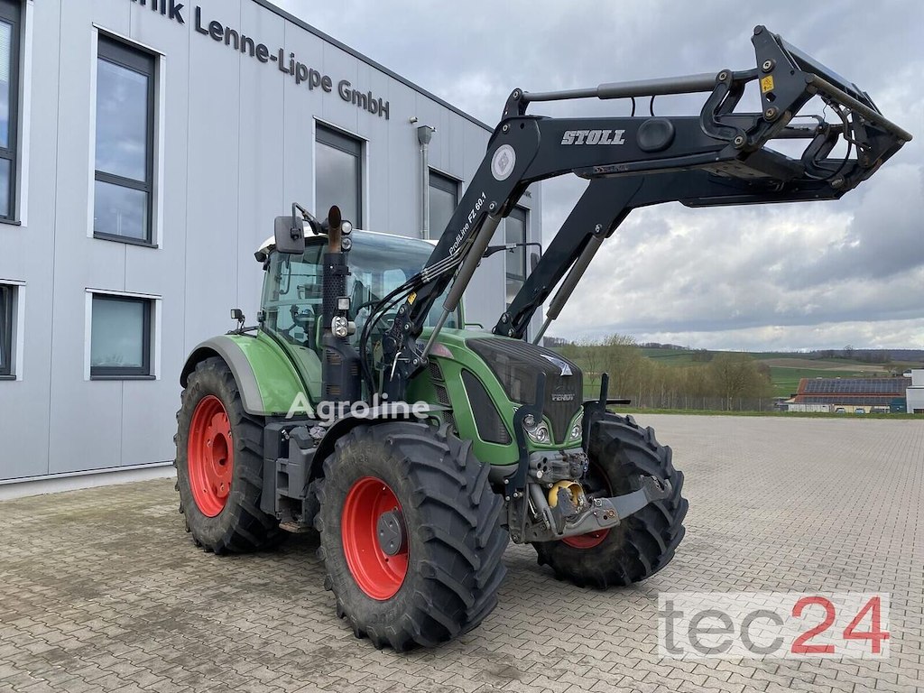 Fendt 718 Vario S4 traktor točkaš