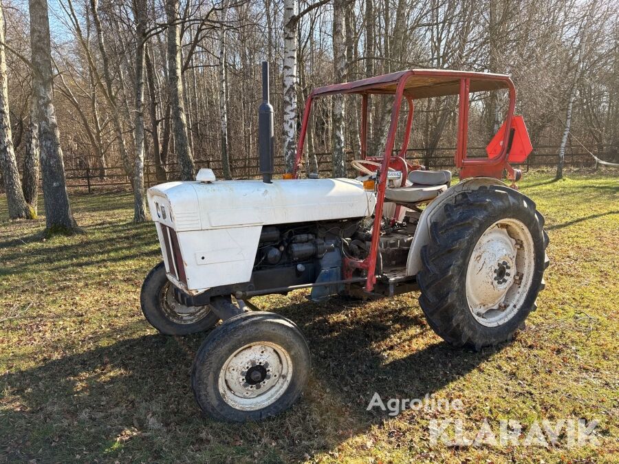 Prodaje se David Brown 880 traktor točkaš na aukciji