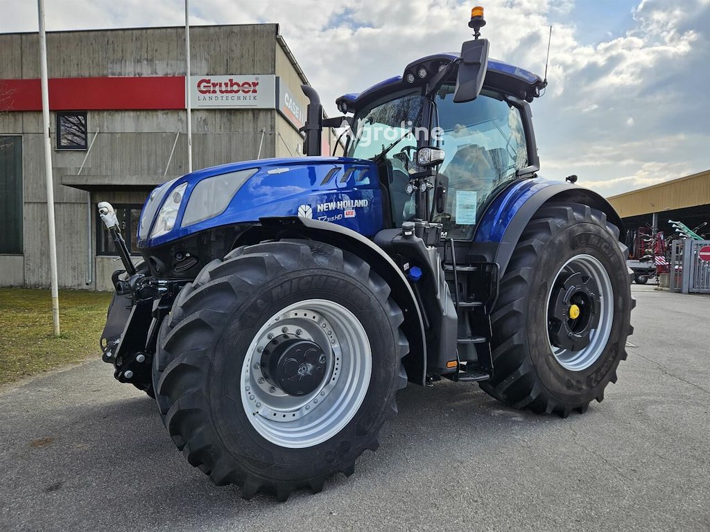 New Holland T 7.315 Auto Command traktor točkaš