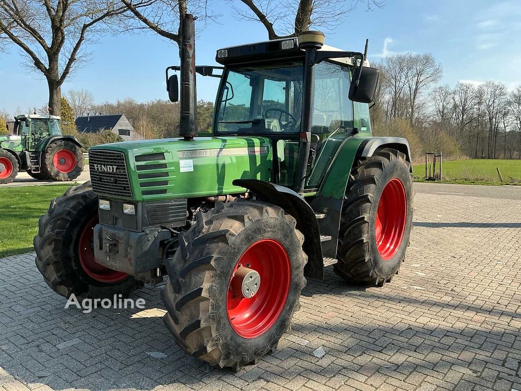Prodaje se Fendt 512c traktor točkaš na aukciji
