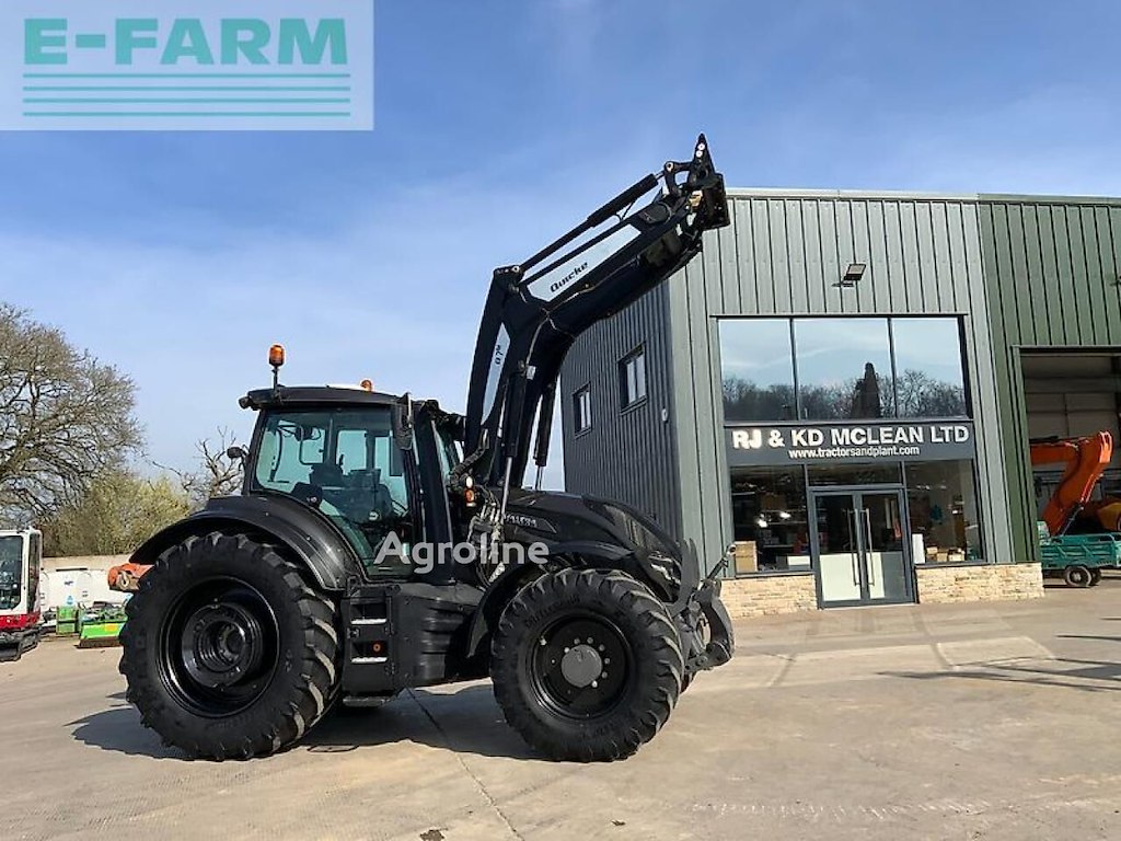 Valtra t235 versu tractor (st25946) traktor točkaš