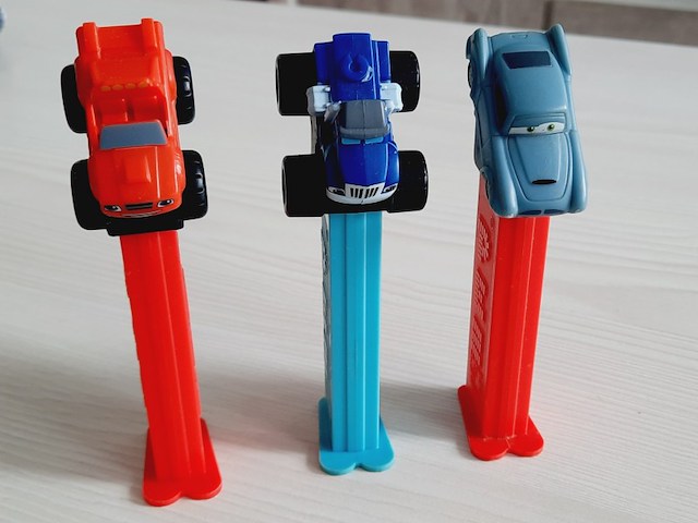 CARS PEZ