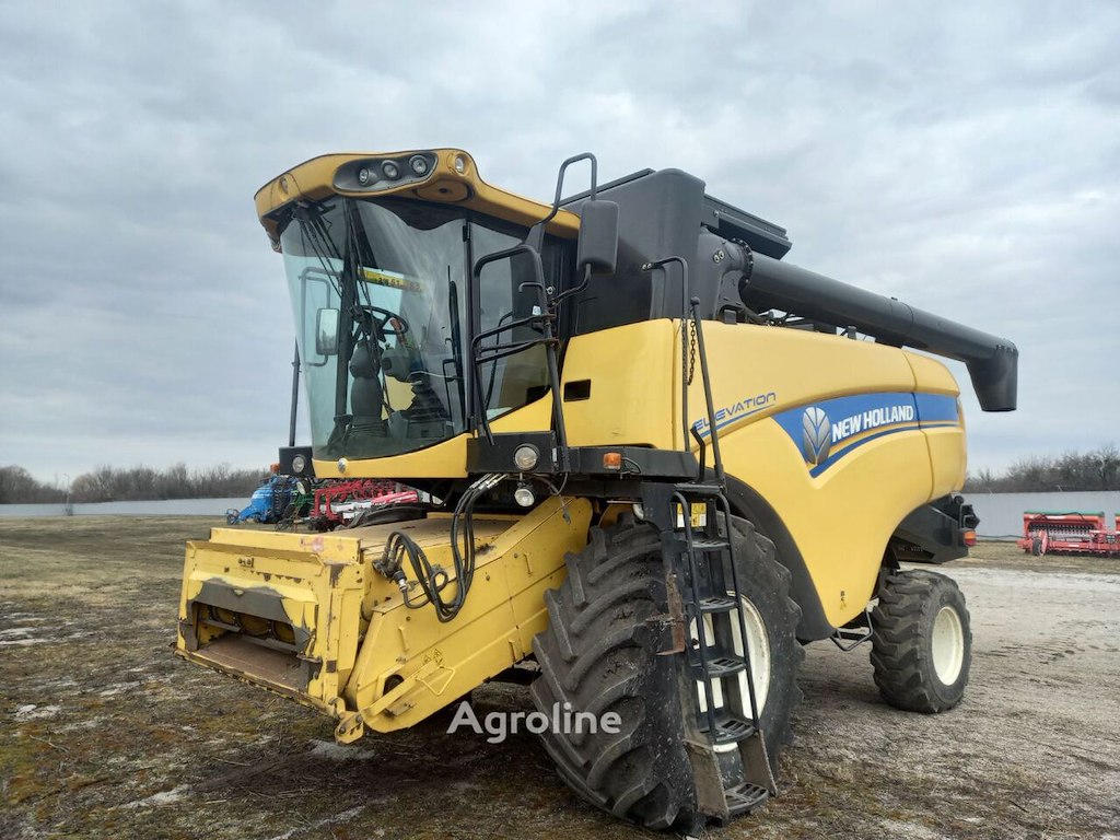 New Holland CX6090 kombajn za žito