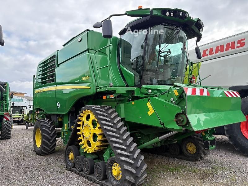 John Deere T 670 i RT kombajn za žito