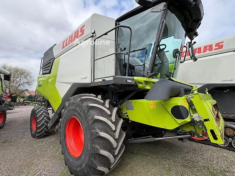 Claas TRION 750 kombajn za žito