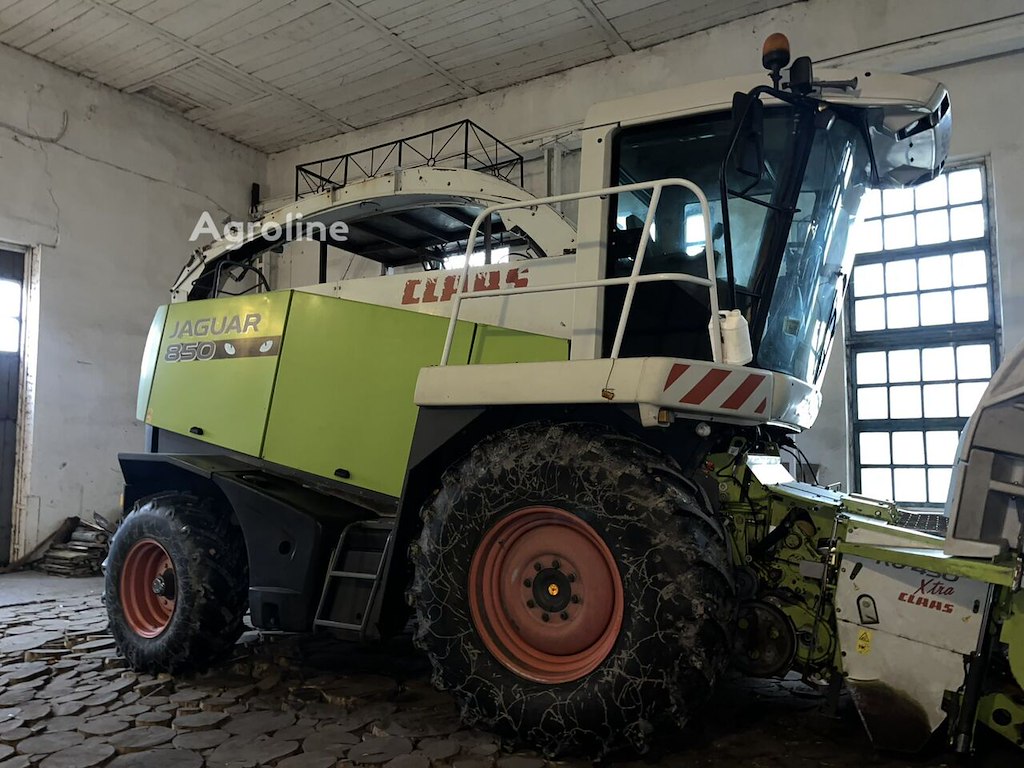 Claas Jaguar 850 krmni kombajn