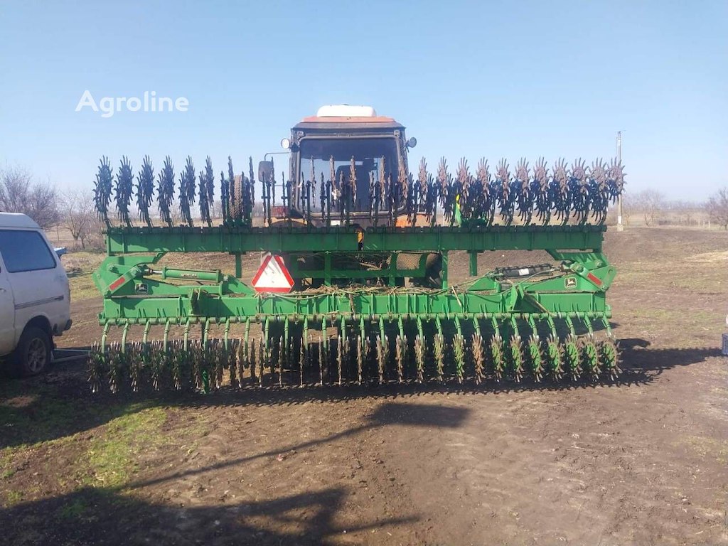 John Deere 400 roto drljača