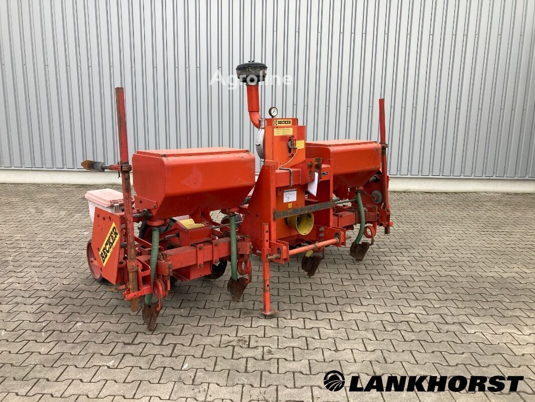 Becker Aeromat 4-Reihig mehanička precizna sejalica
(11301)