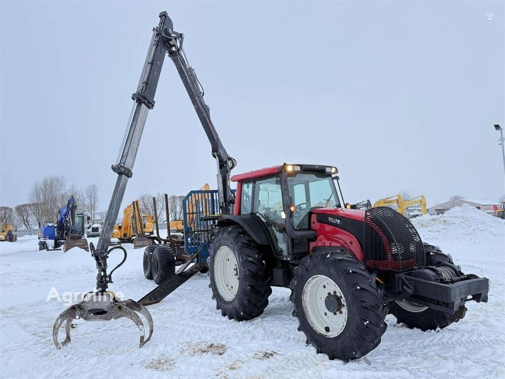 Valtra N121H + Vreten 1400 HydroDrive forvarder