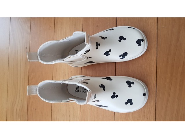 ***Zara Disney gumene čizmice  br.28***