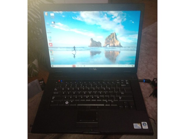 Laptop Dell e5500/t7250/4gb ddr2/