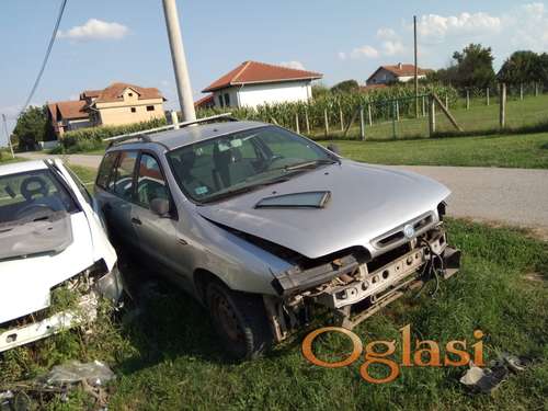 Prodajem delove za Fiat Mareu 1,9 jtd 2002 godište!