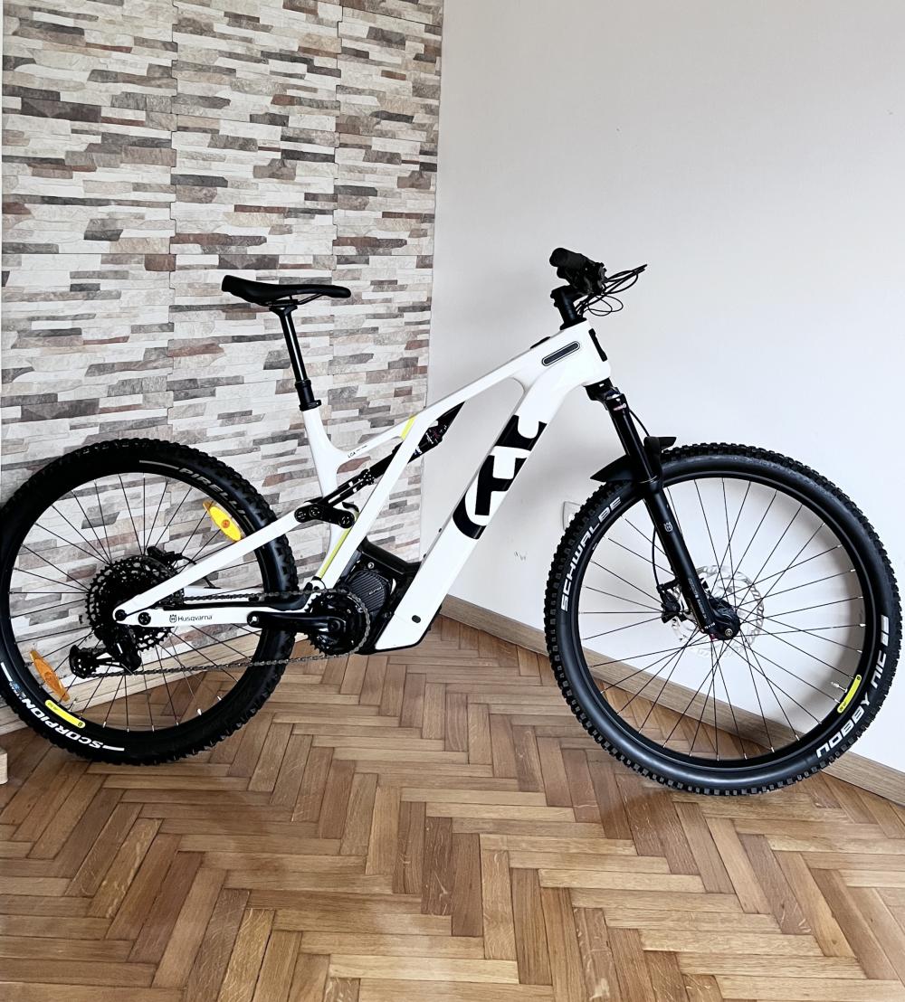 Husqvarna LightCros LC4 Carbon Shimano 720Wh