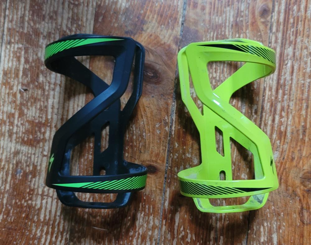 Specialized nosaci bidona