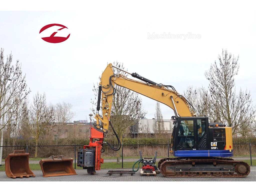 Caterpillar 325 F LCR | MOVAX SG-50V | ROTOTILT | SHEET PILE DRIVER bager guseničar