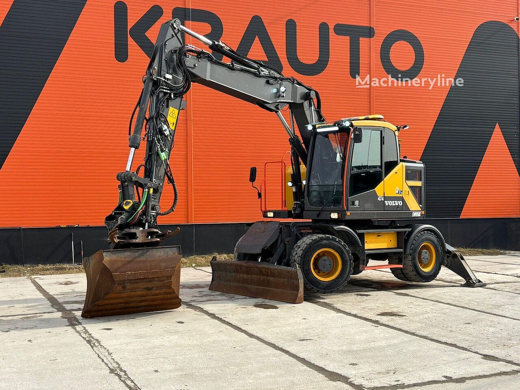 Volvo EWR 150 E 3D / TILTROTATOR / AC / CENTRAL LUBRICATION bager točkaš