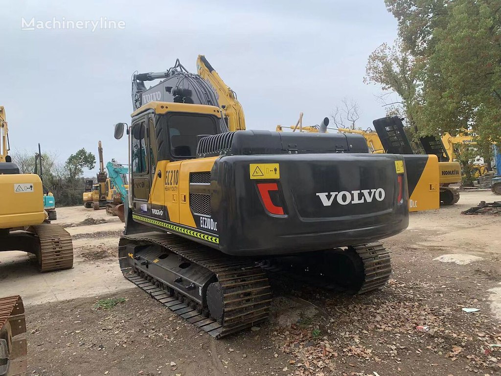 Volvo EC210D bager guseničar