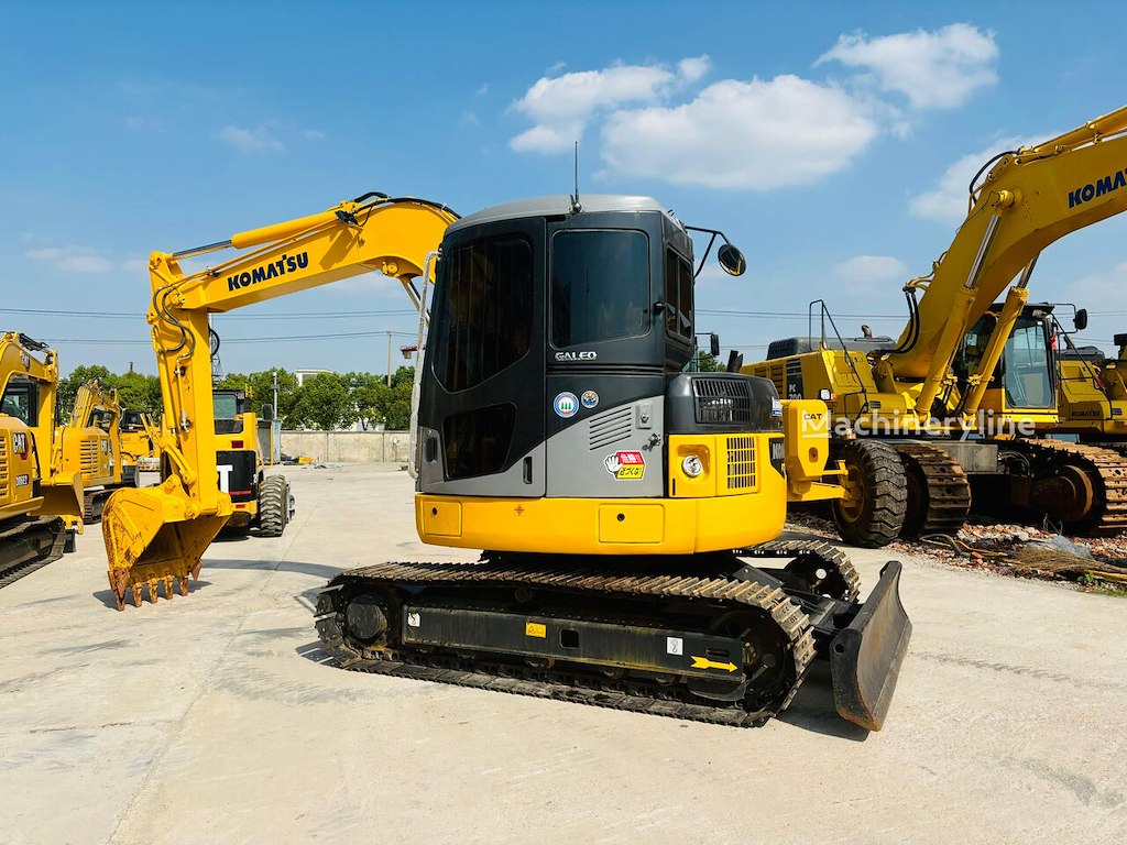 Komatsu PC78 midi bager