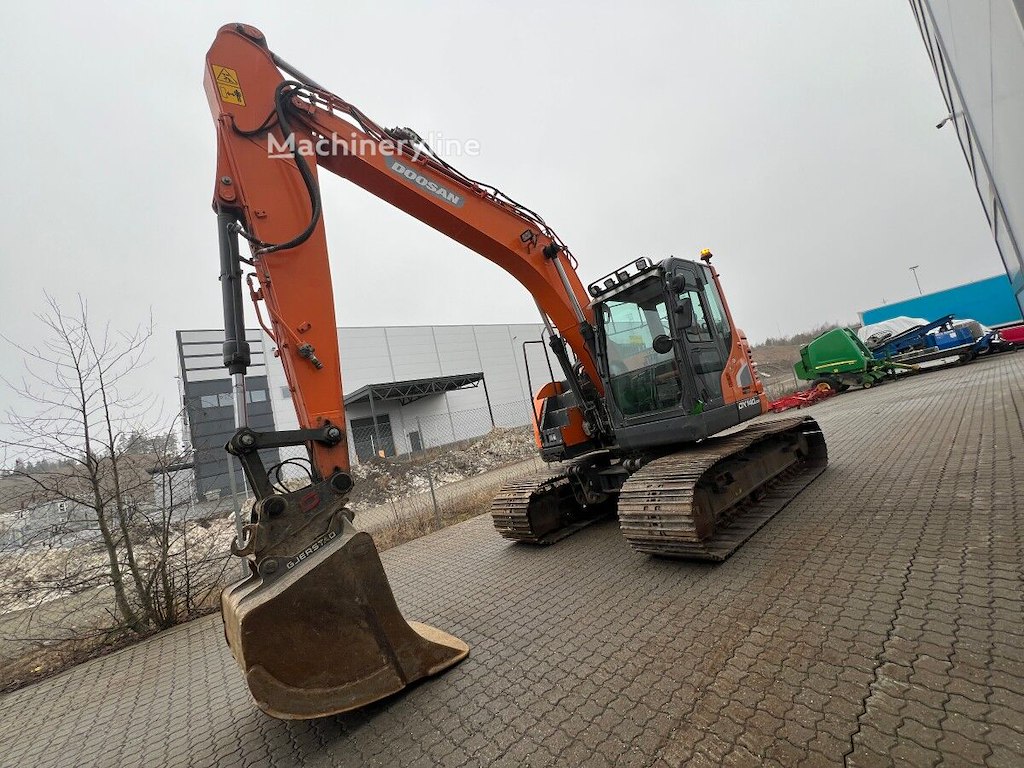 Prodaje se Doosan DX140LCRGjerstad G60HK, graveskuff bager guseničar na aukciji