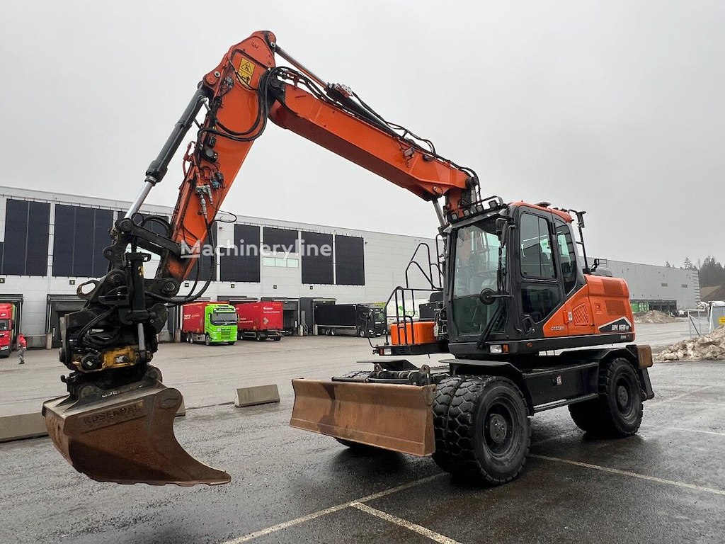 Prodaje se Doosan DX160W GPS, EC219 tilt, sentralsmøring, fullepumpe bager točkaš na aukciji