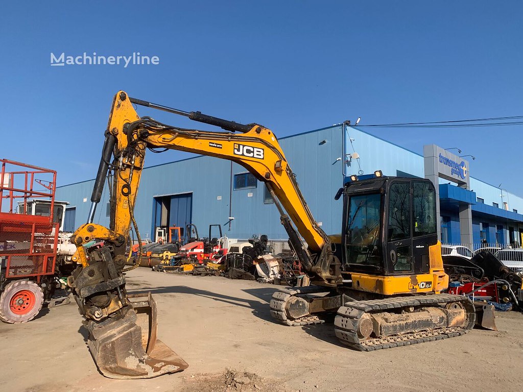 JCB 100-C1+Engcon Rototilt mini bager