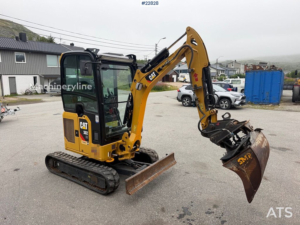 Brian James 302CR minigraver m/ 3 skuffer og 2021 Brian James henger mini bager