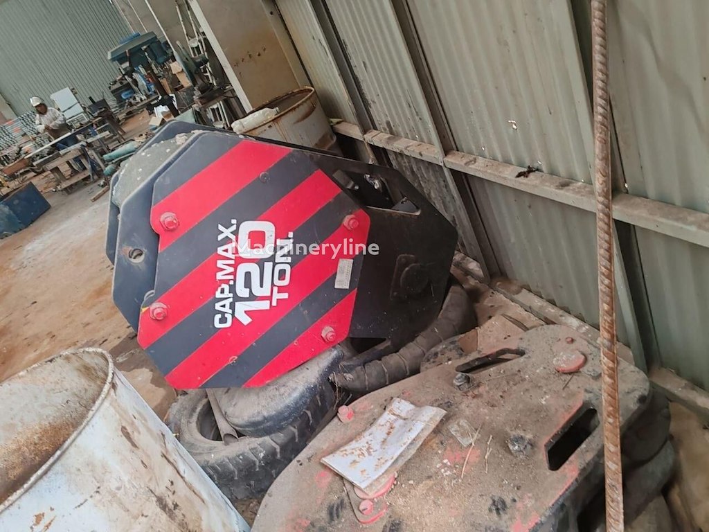 XCMG RT1200E dizalica za sve terene