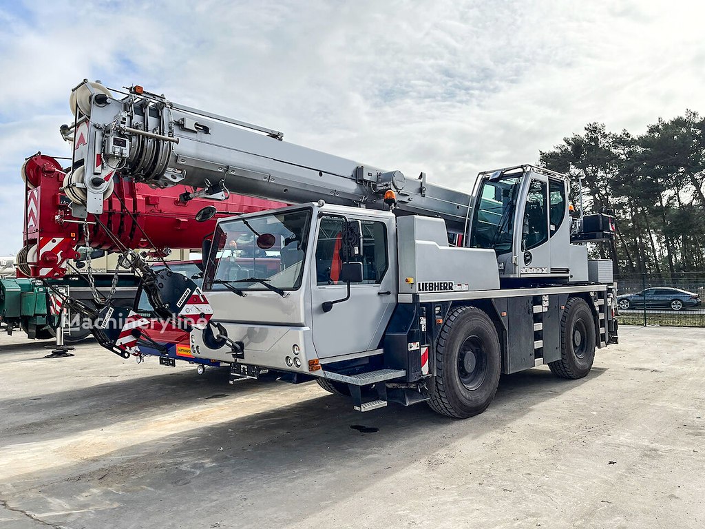 Liebherr LTM 1030-2.1 dizalica za sve terene