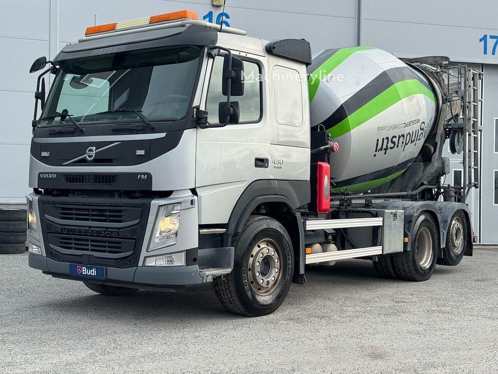Prodaje se Intermix na šasiji Volvo FM 430 kamion s mešalicom za beton na aukciji