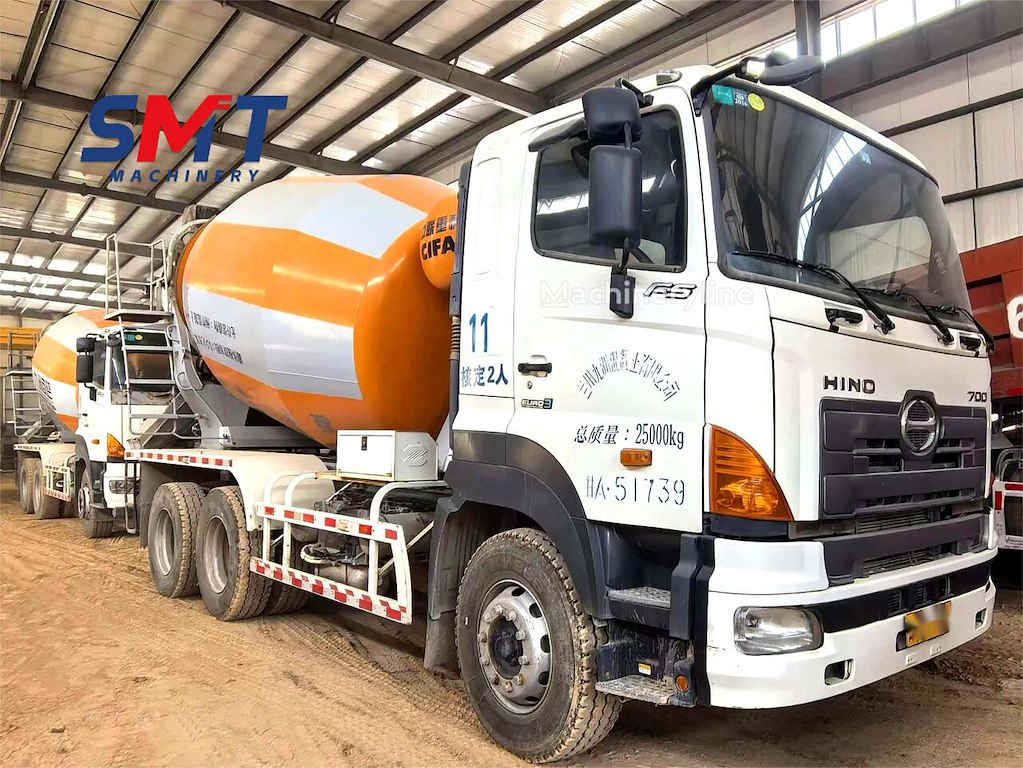 CIFA NEW used concrete mixer 10-12 cubic meters HINO truck EURO 3 kamion s mešalicom za beton