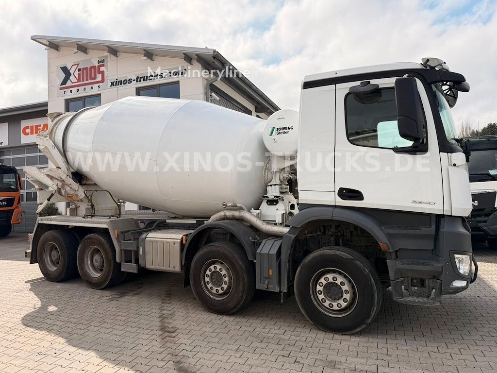 Stetter na šasiji Mercedes-Benz Arocs 3240 kamion s mešalicom za beton