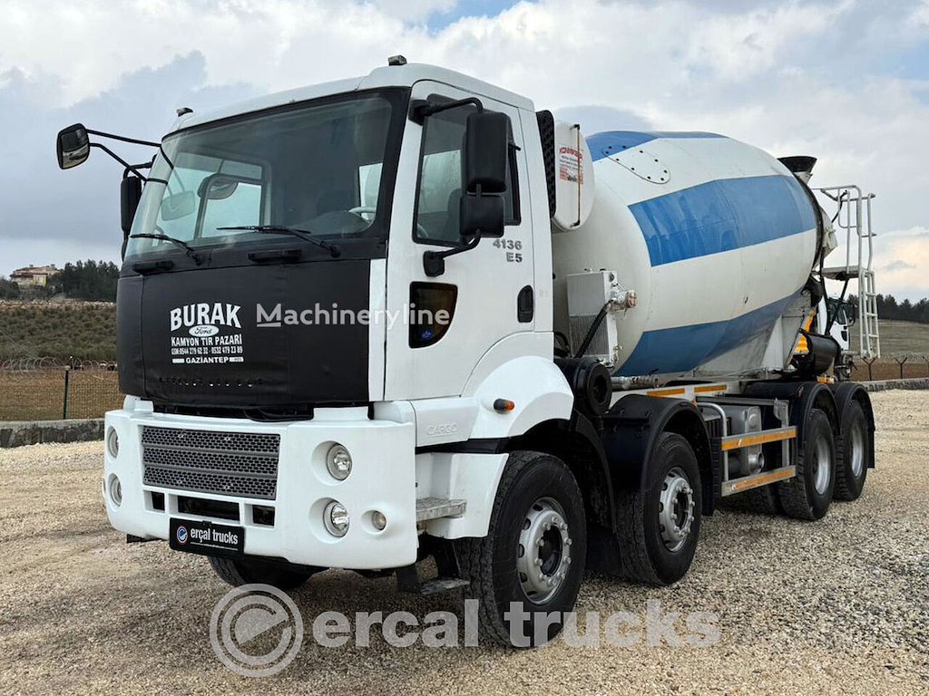 Ford 4136 M /MANUAL-AC-EURO5-8X4 CONCRETEMIXER-3 PCS kamion s mešalicom za beton