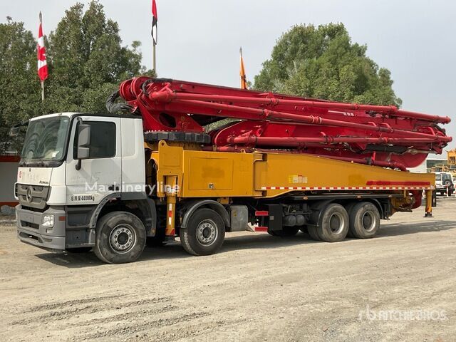 Prodaje se Mercedes-Benz Actros 4141 pumpu za beton na aukciji