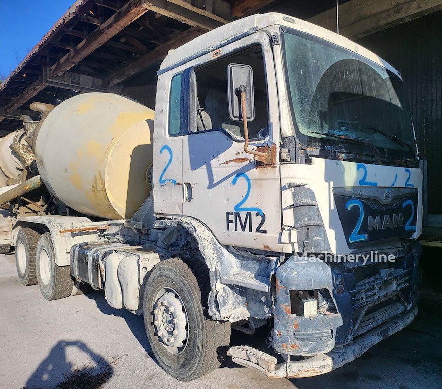 MAN TGS 32.360 kamion s mešalicom za beton