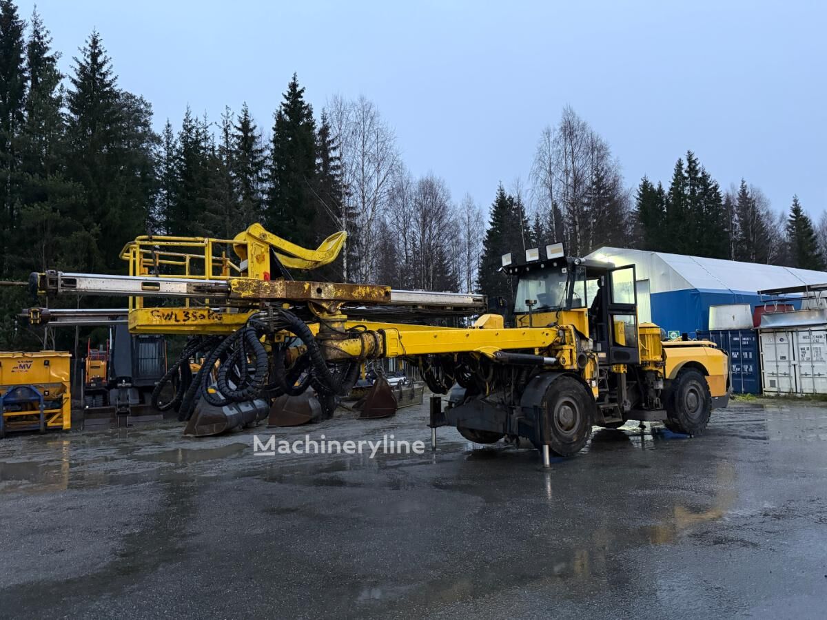 Prodaje se Atlas Copco Boomer E2C Borerigg bušaće postrojenje na aukciji