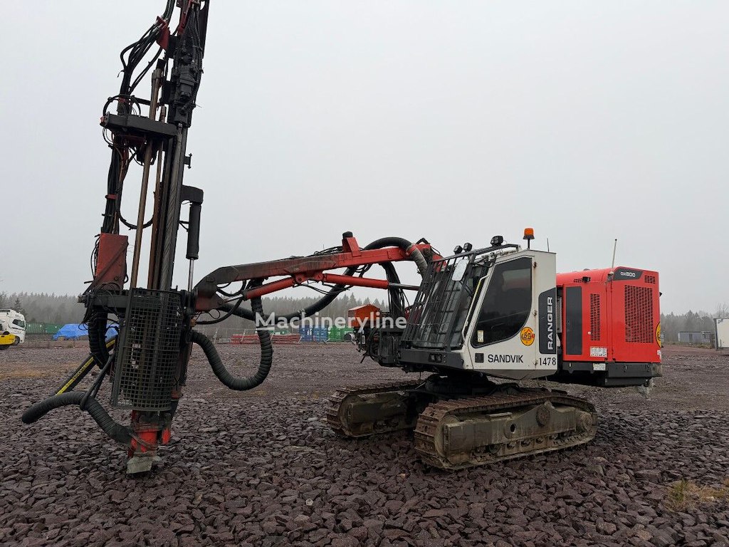 Prodaje se Sandvik Ranger DX 800 S5 Borerigg Surface TH Drill bušaće postrojenje na aukciji