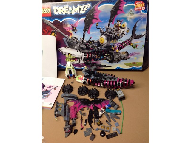LEGO DREAMZzz Nightmare Shark Ship 71469 piratiski brod