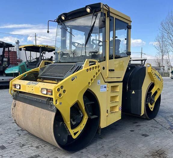 BOMAG BW 161 AD-4 valjak za asfalt