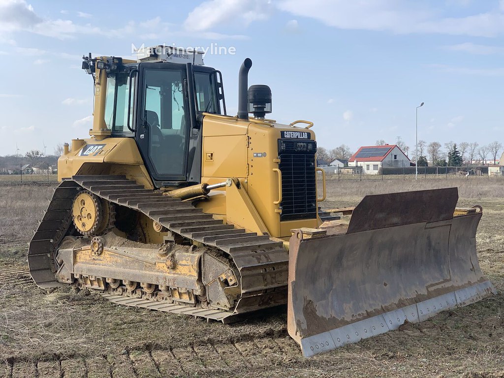 Caterpillar D6N LGP buldožer