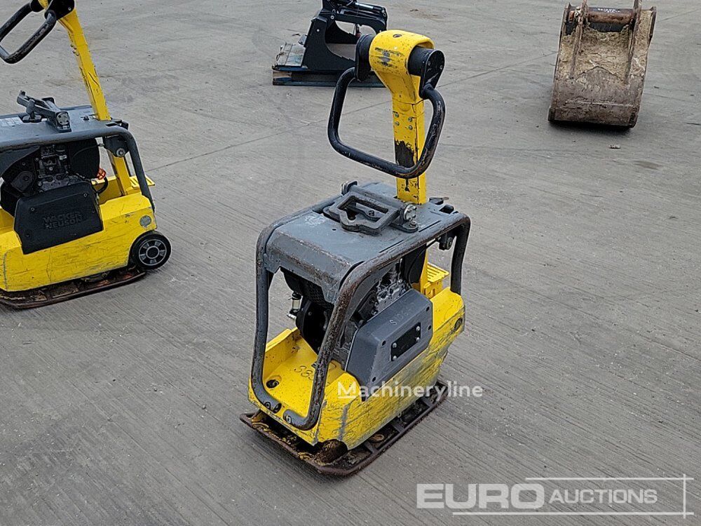 Prodaje se Wacker Neuson DPU2540H vibro ploču na aukciji