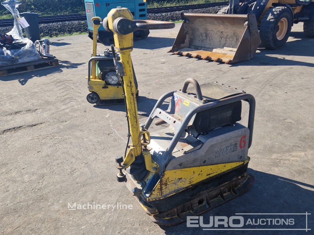 Prodaje se Wacker Neuson DPU 4545H vibro ploču na aukciji