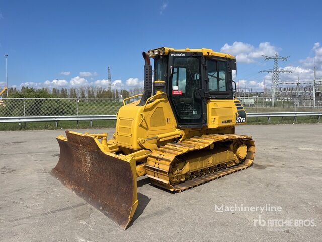 Prodaje se Komatsu D37PX-23 buldožer na aukciji