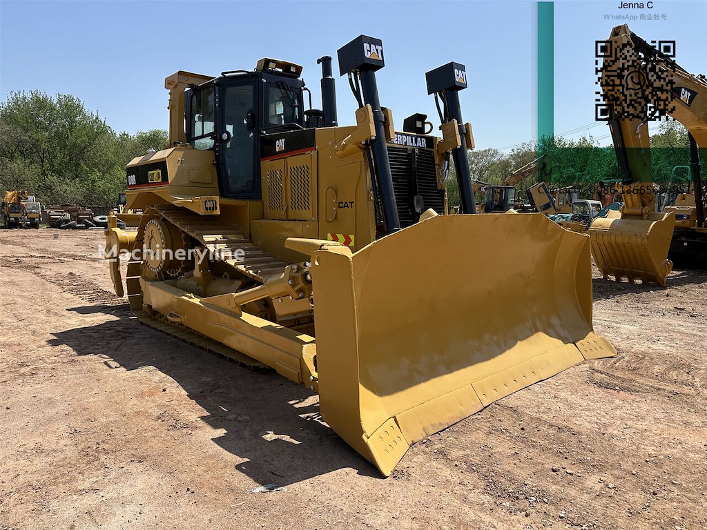 Caterpillar D8R buldožer