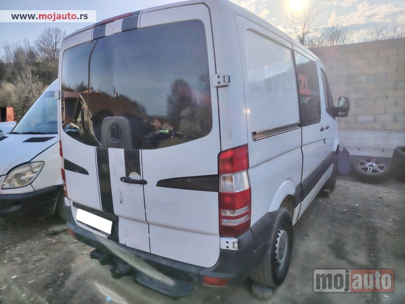 Delovi za Mercedes Sprinter W906
