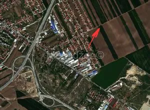 Prodaja Plac - Beograd, Zemun: Batajnica - Ugrinovci